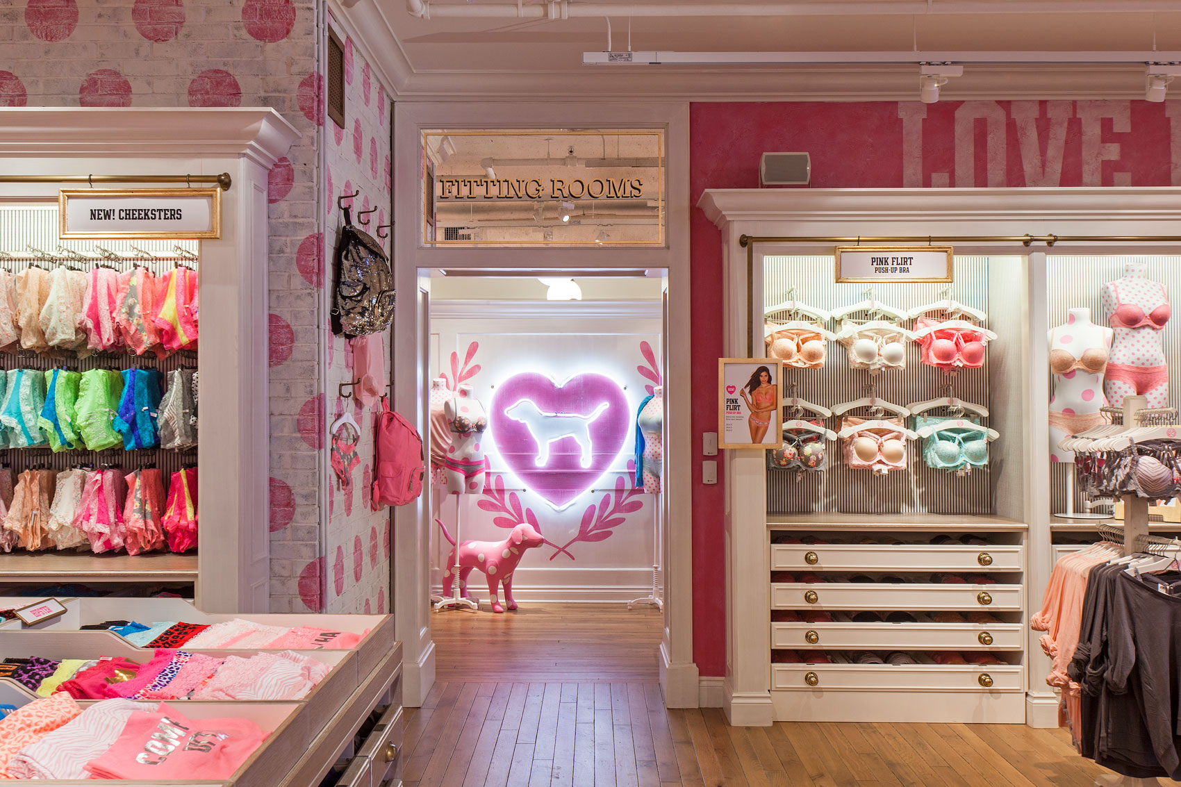 Apropos Studio | Painting - Sculpting - Printing